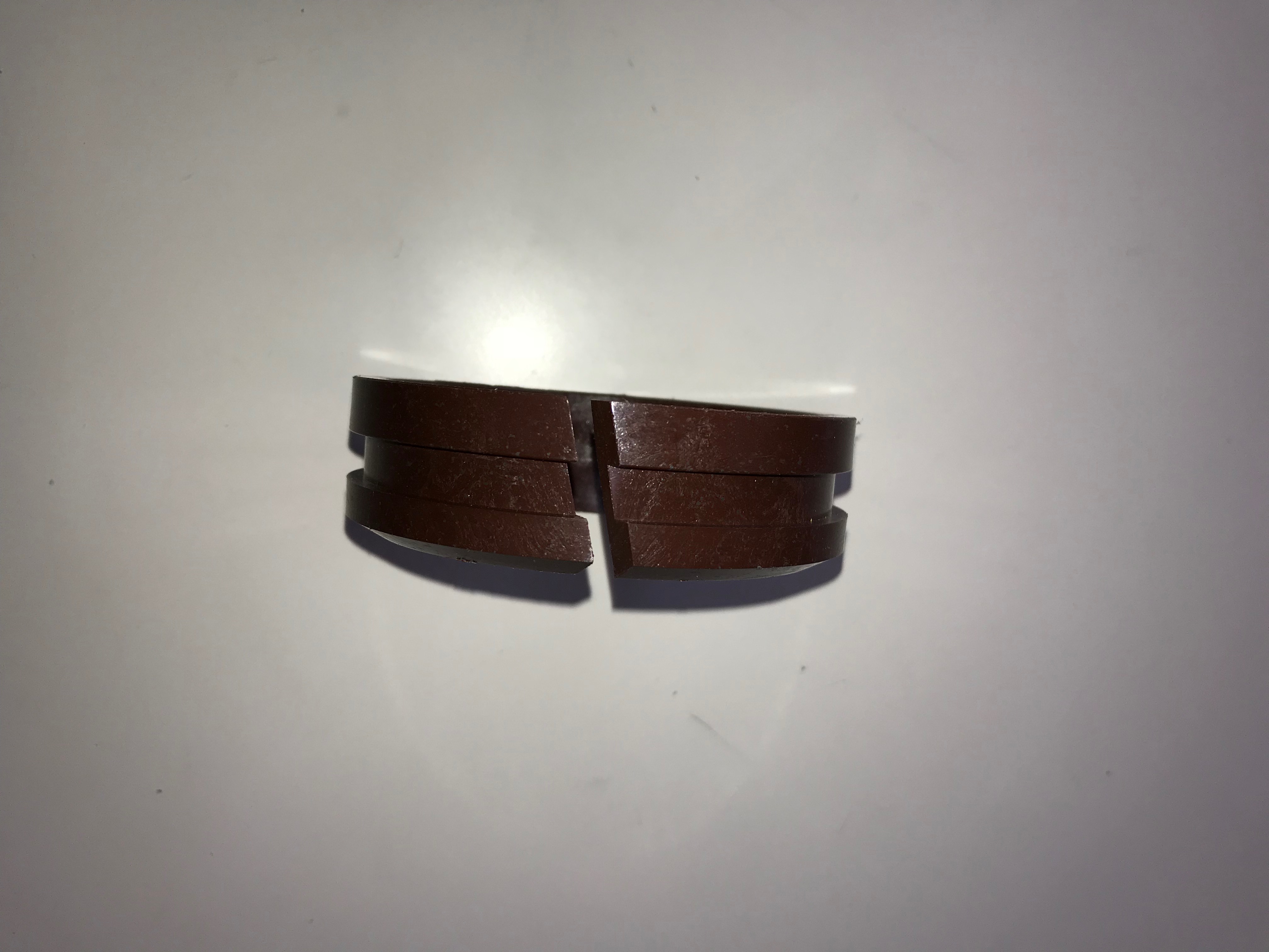 ハンガ Hunger DEF と FAI パッキン POM PTFE Bronze compound - 工業 部品 パーツ 探します。輸入 ...